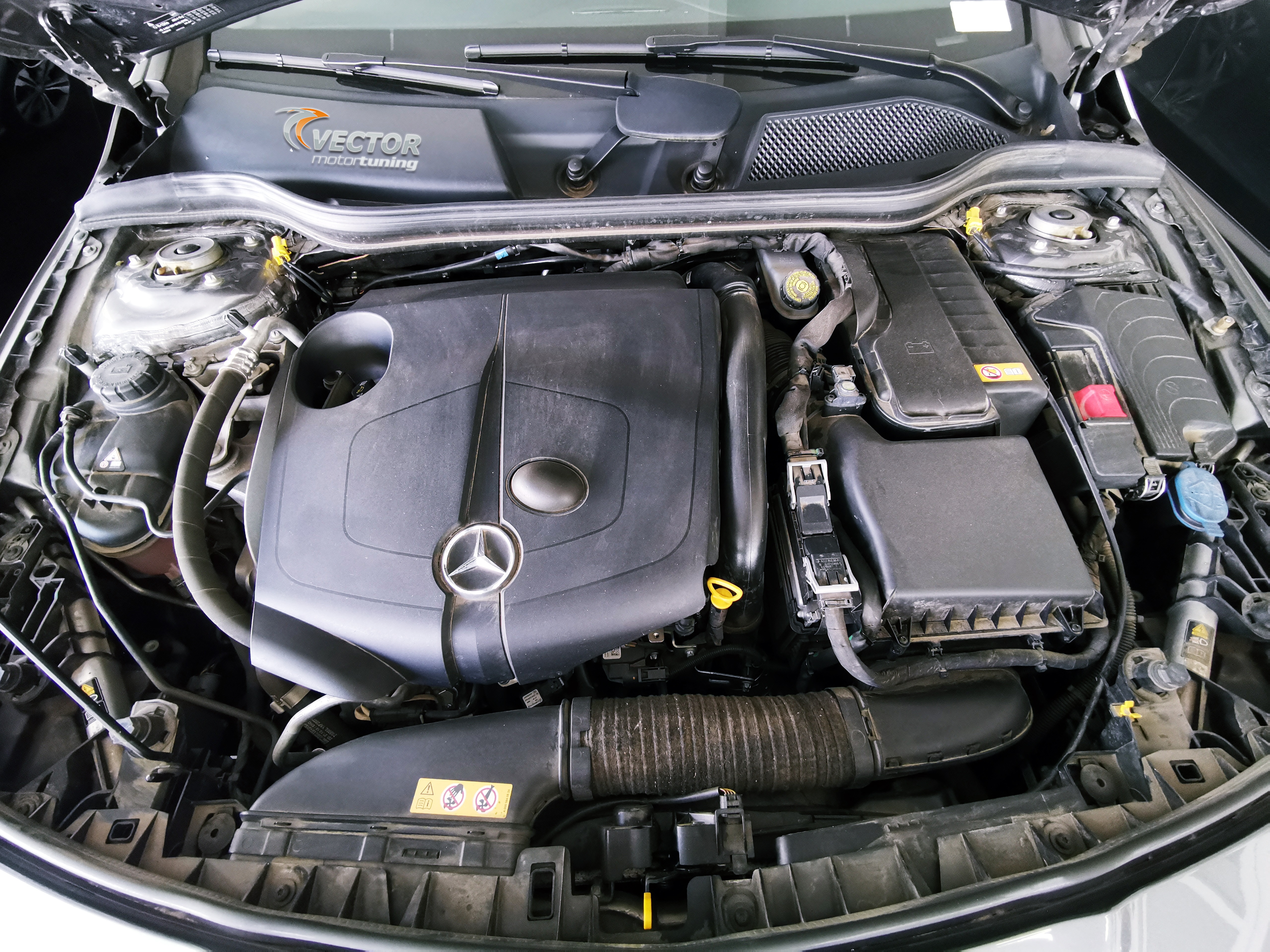 Vector Tuning added boost to Mercedes Benz CLA 200 CDI with W Keypad ...